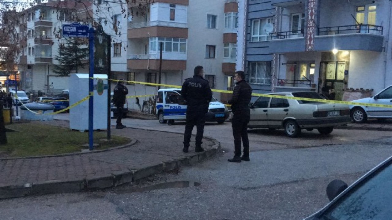 Ankara'da boşanan kızları Dilan Doğan'ı almak isterken eski damatları ...